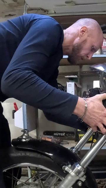 РАСПАКОУКА | как установить кофр на вилку | #shorts