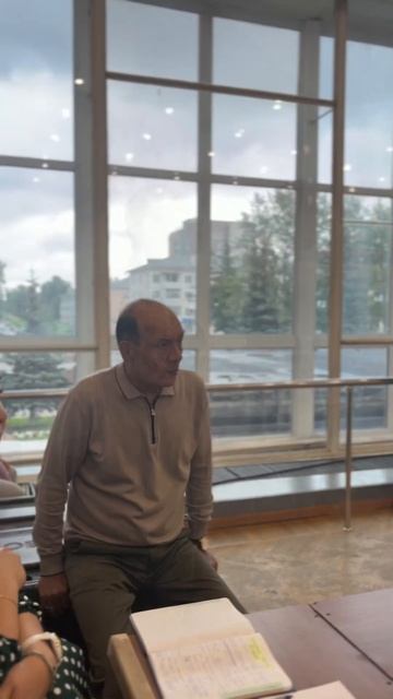 Будни артистов.