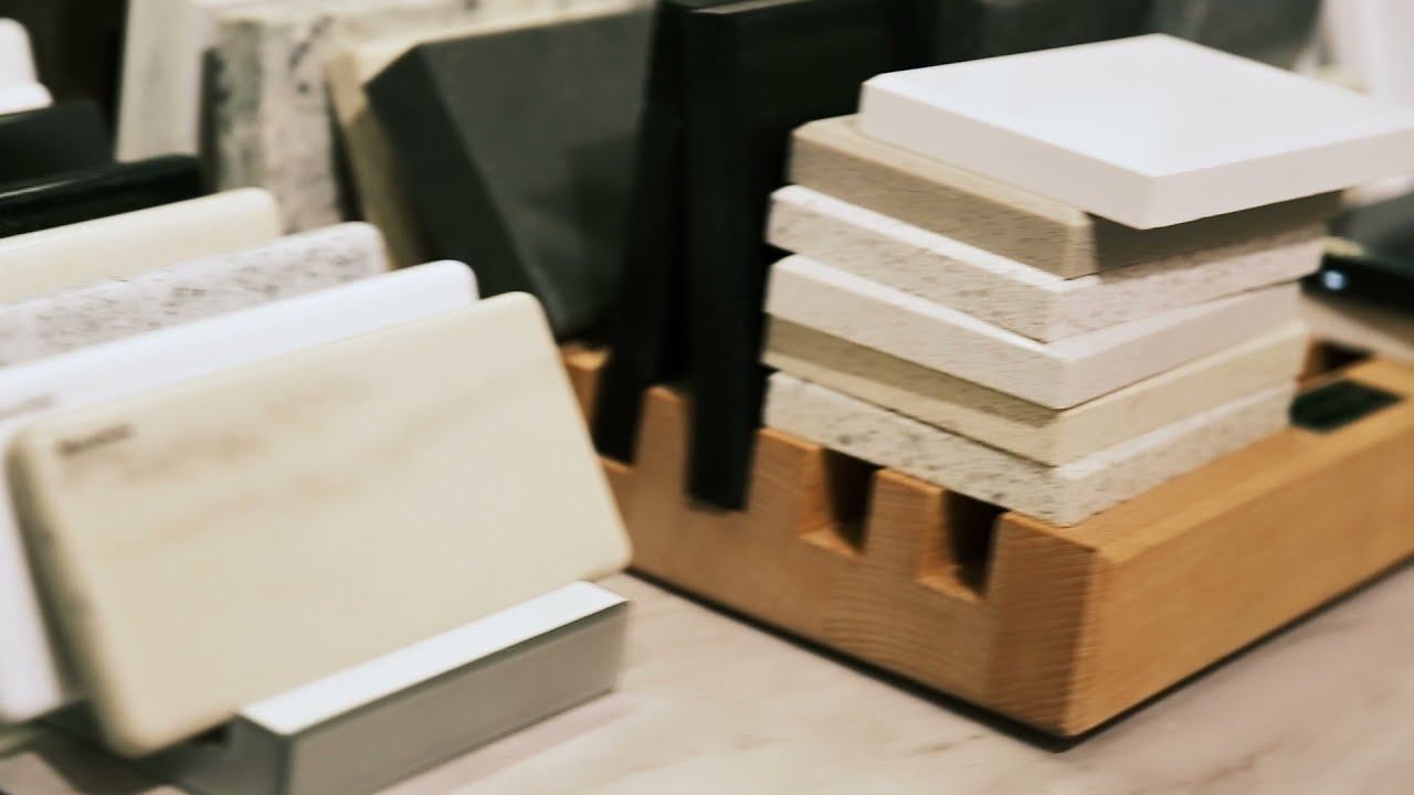 Обновление экспозиции салона в ТЦ "Богатырь"