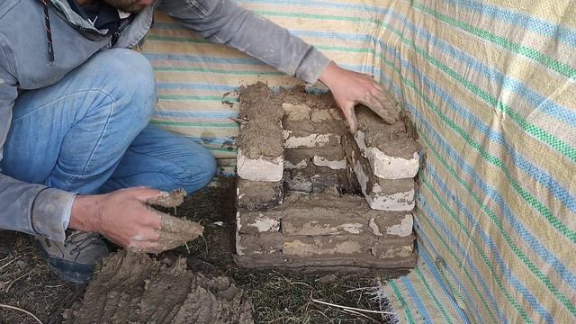 Одиночный кемпинг в приюте. Разведение костра и приготовление пищи