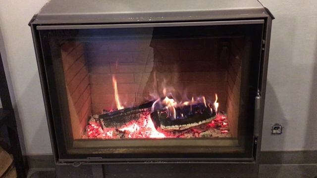 Камины Astov горение