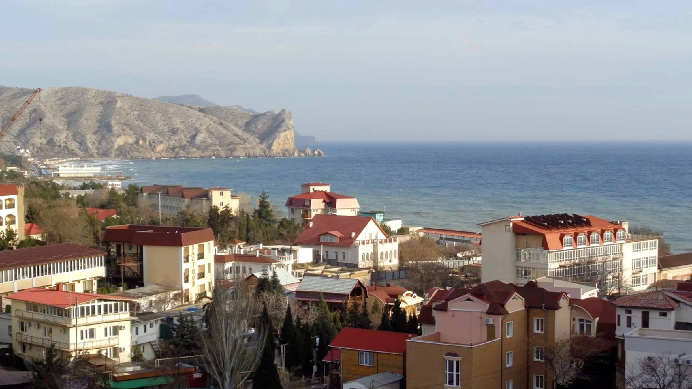 Крым, Судак, посёлок Уютное и пансионат Львовский железнодорожник ( «Крымская весна» ) - 12.03. 20г