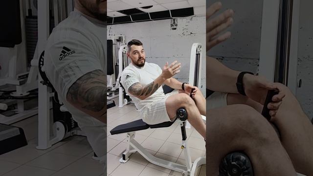 Римский стул: Скручивания