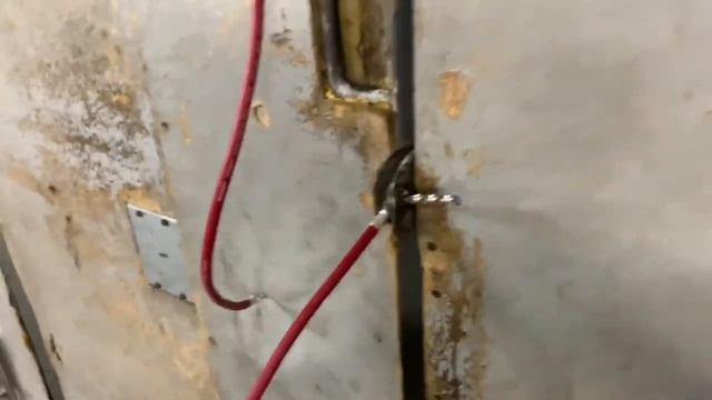 Насколько крепко обжат медный кабель наконечником квт 25-8