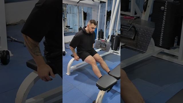 Обратные отжимания