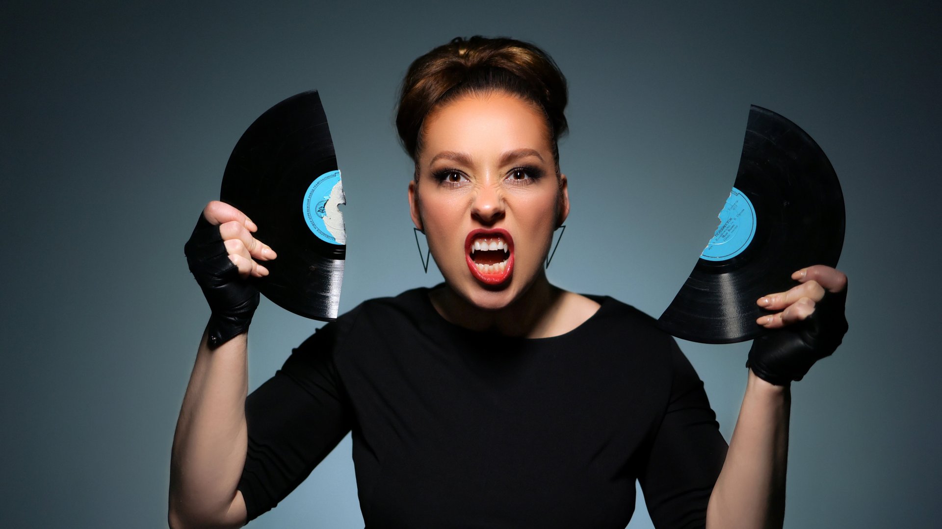 Лаура Диво (КИБЕРБАЛ) – Zombie