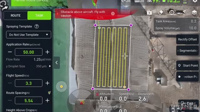 Нанесение Cool FX на кровлю здания.