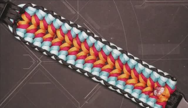 Браслет из паракорда "Плама Дракона"