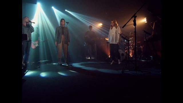 Цепи разбиты