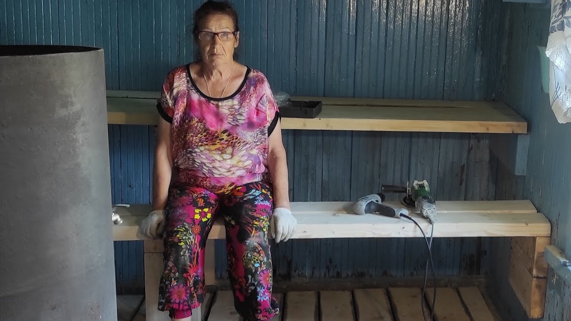 15.08.2023 Женщины могут всё! / меняем полы в бане