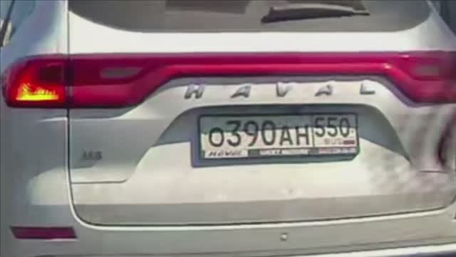 Вот так ездят москвичи у нас в городе_08.07.2024