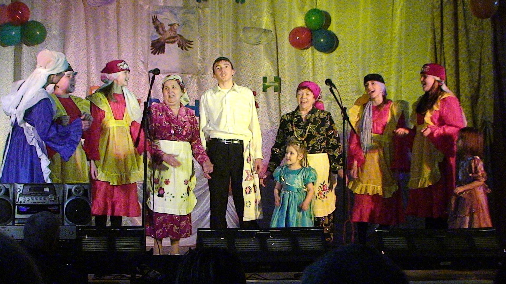 Эйдэгезче, дуслар, сахраларга! (2009) татарская народная песня - фольклорный ансамбль Чишмә