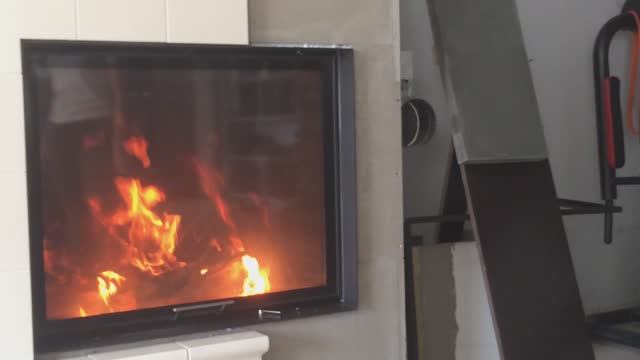 Камины Hoxter технологии устройство особенности в дружественном салоне МоКа (Москва), часть 2