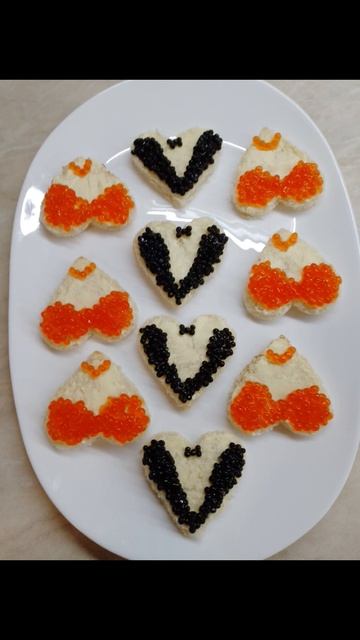 Бутерброды с икрой "Леди и Джентельмены"