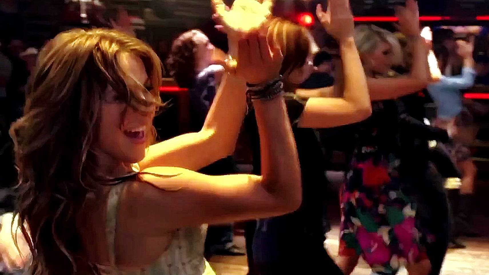 Big and Rich - Fake I.D. ft. Gretchen Wilson (Свободные /Footloose, 2011) Official Music Video