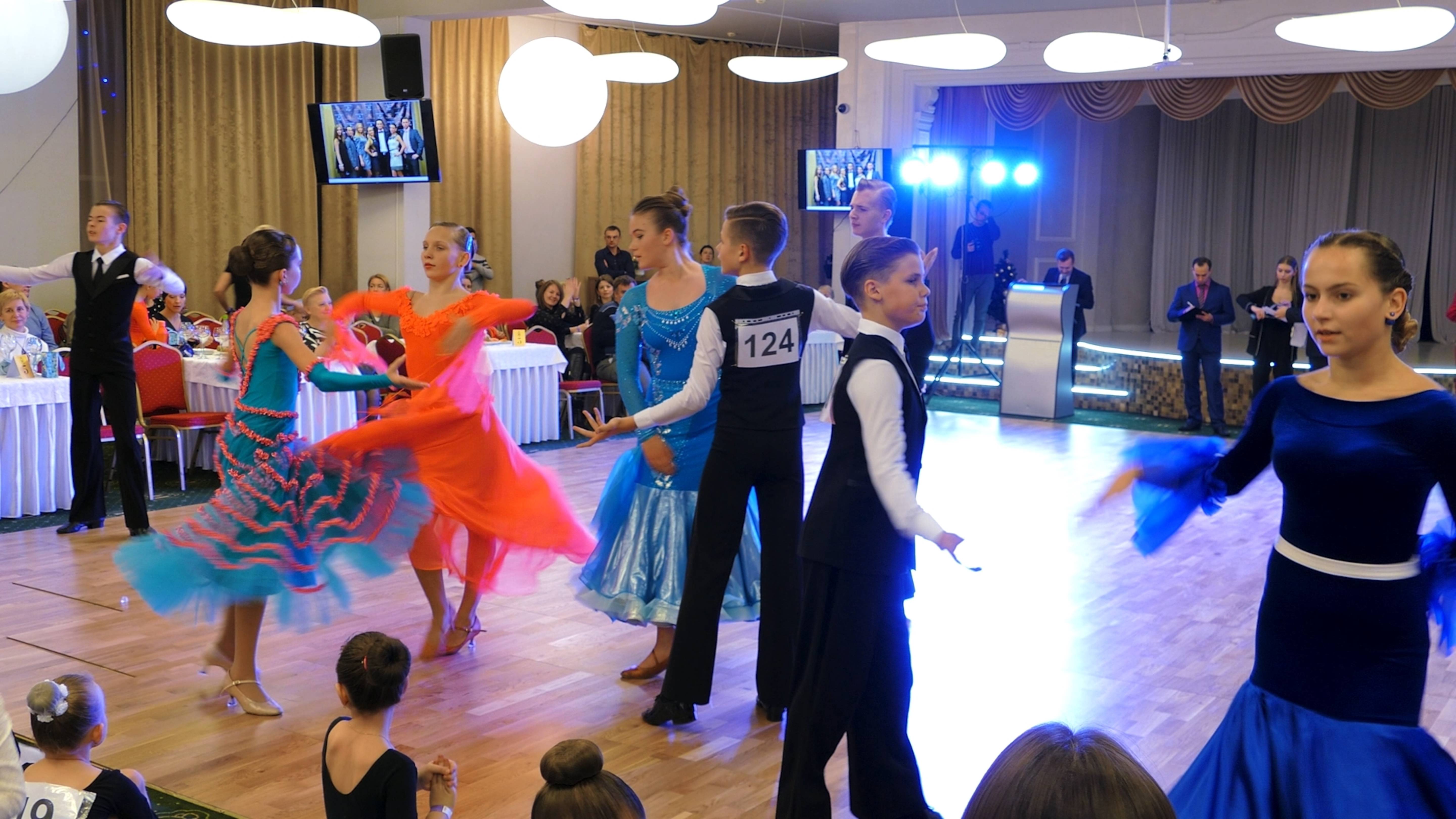 Турнир клуба "Танго" (Калининград - 10.12.2017) Юниоры, квикстеп