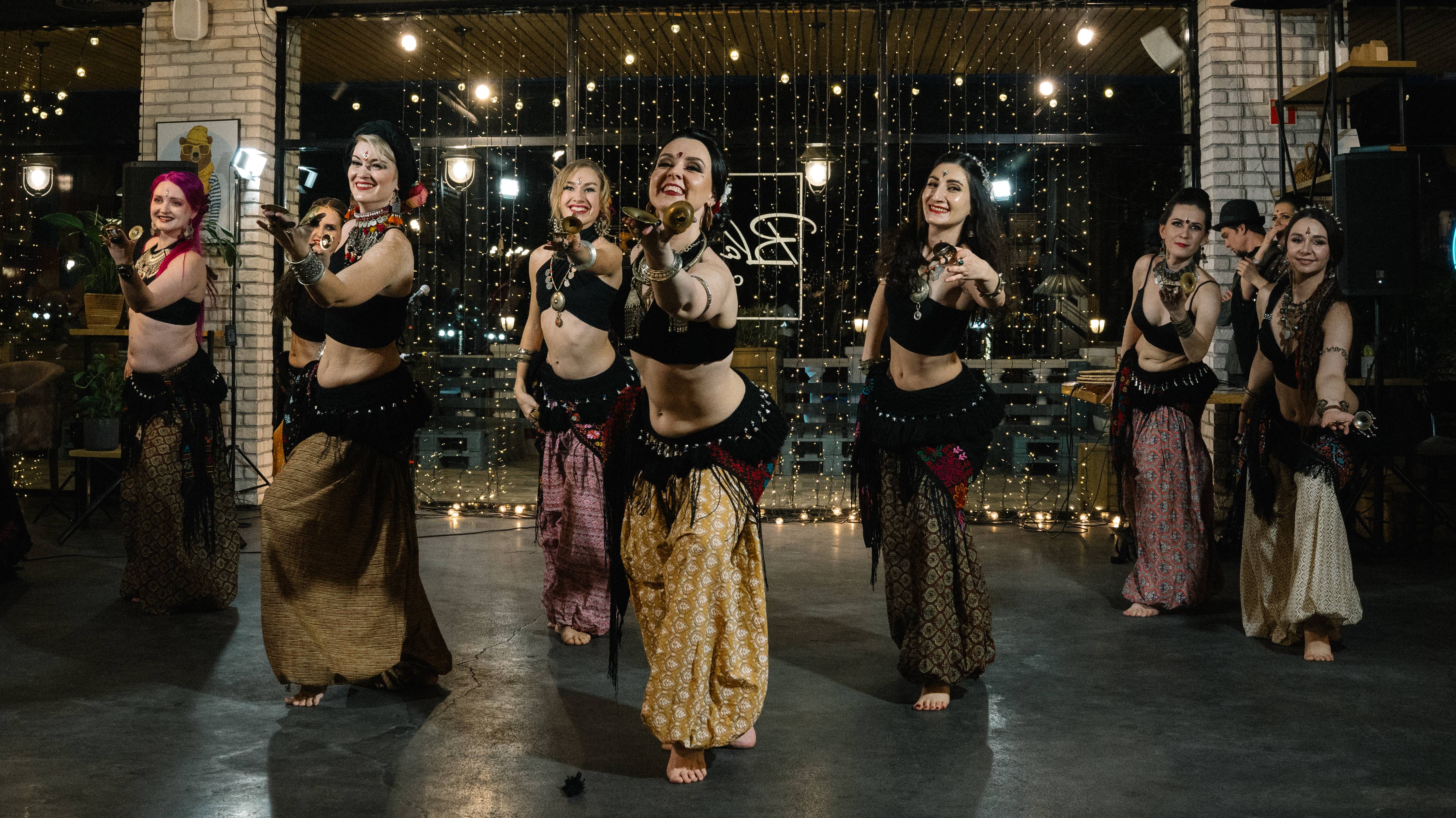 Iris Tribe и Екатерина Иванникова - Ya Ein Moulaytain, Tribal Fusion с сагатами