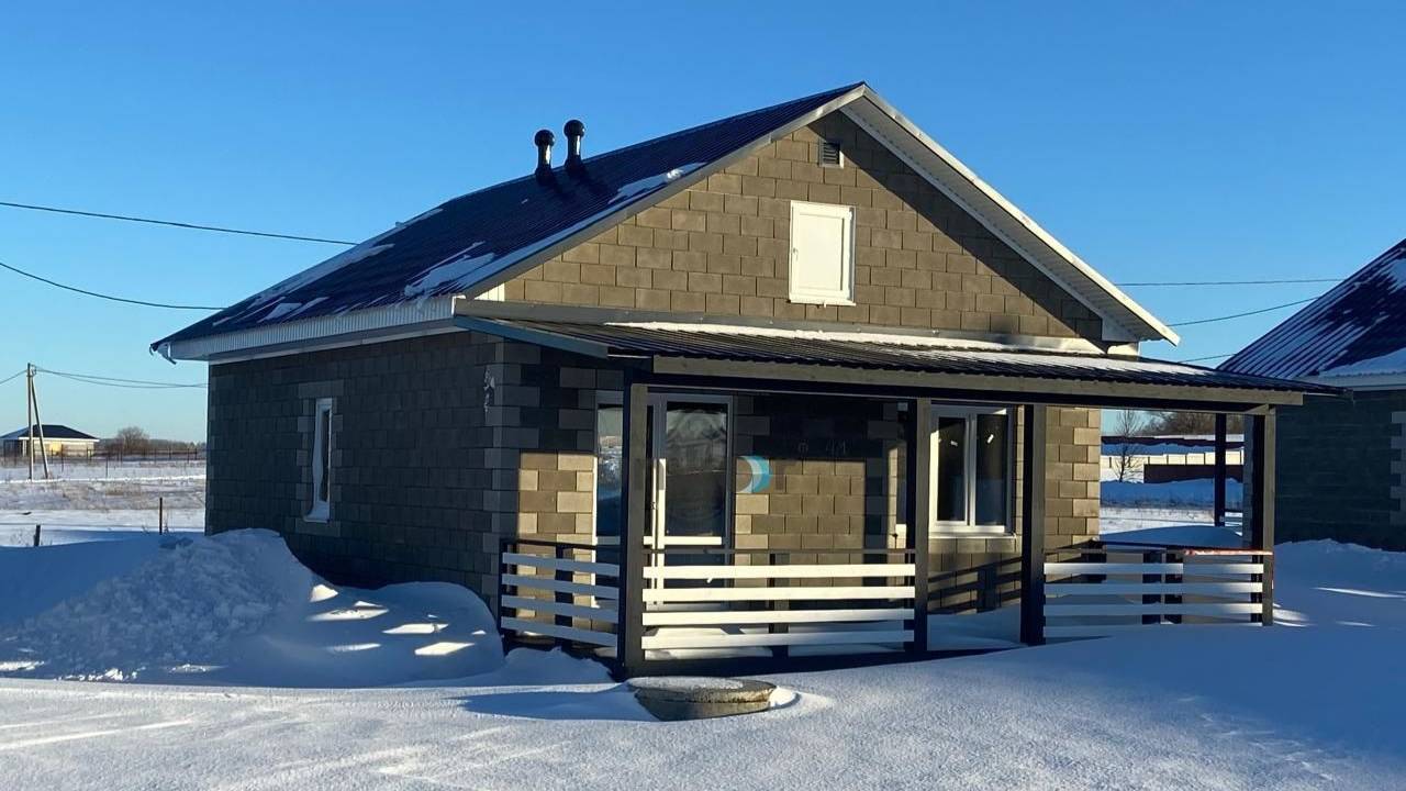 38338. Каменный дом с чистовой отделкой в с.Иглино