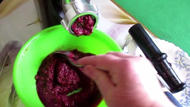 Зимняя заготовка: восхитительное варенье из замороженной лесной клубники