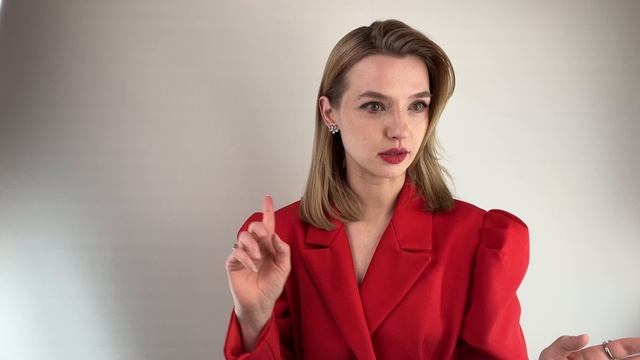 Саша Орехова.