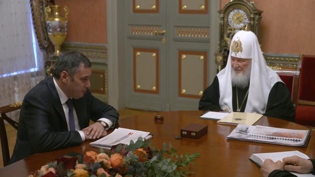 Святейший Патриарх Кирилл встретился с и.о. губернатора Курской области А.Е. Хинштейном