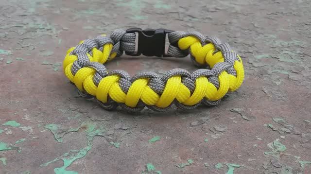Быстрорасплетающийся браслет из паракорда Томагавк с фастексом_270p_360p