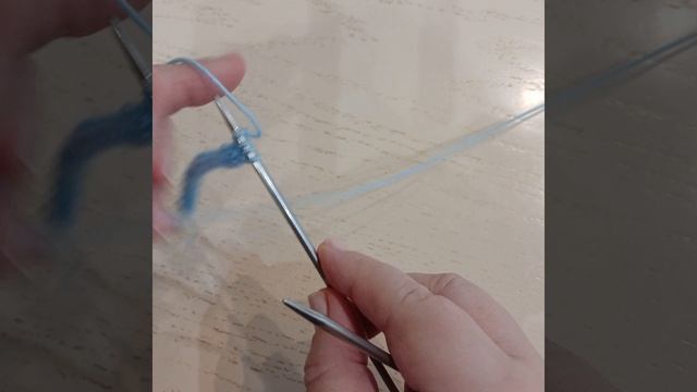 Учимся вязать завязки для шапок.Попробуйте - это просто