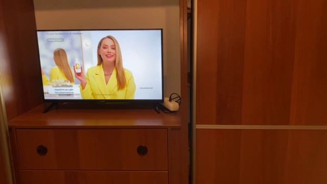 Телевизор спальня