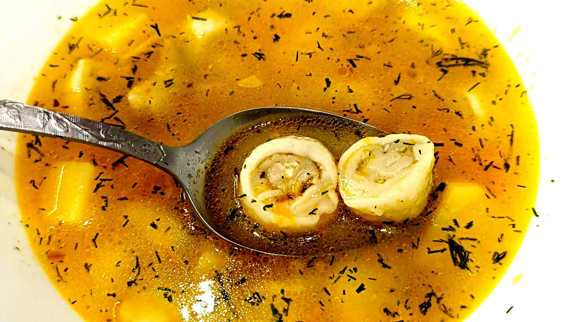 Куриный суп с галушками