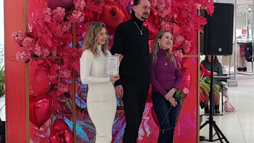 🔥#3. Весёлая и трогательная шуточная церемония бракосочетания в день влюблённых в ТРК МЕГАМАГ.🔥