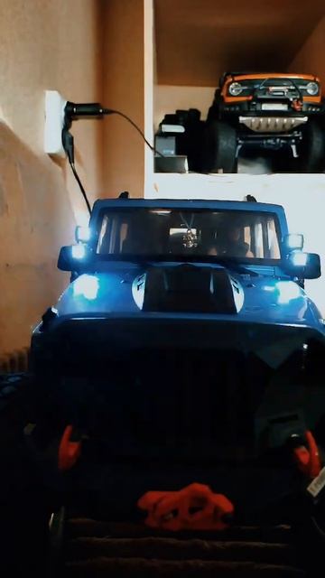 Веселая светотехника на радиоуправляемом Jeep Wrangler JK Rubicon