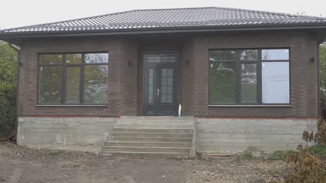 Обзорный ролик по дому с эркерными окнами | 2024