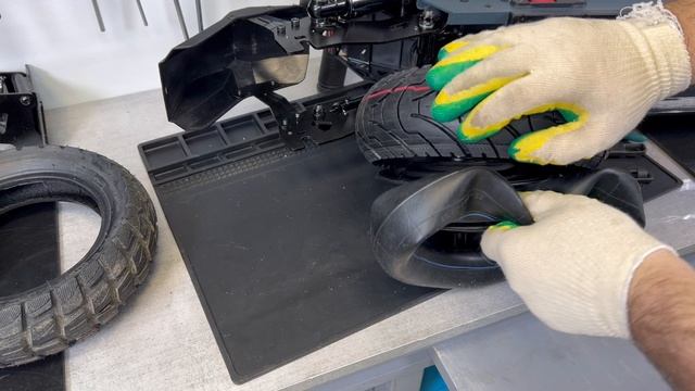 Midway Tank Pro замена камеры и покрышки, шиномонтаж на моторе