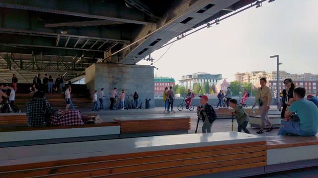 Весенняя Москва 🌸 Большая воскресная прогулка. Отдыхающие москвичи. Парк Горького