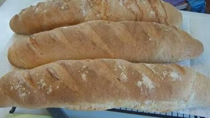 Багеты на закваске. Маринкины творинки. Всем МИРА и Добра!