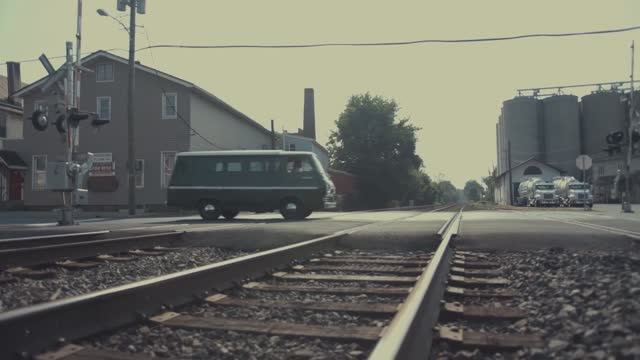 Моше Авигдор — Галлель («Из теснин. ..» — «Возблагодарю тебя...»)