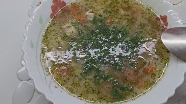 Вкусный рисовый суп с куриной грудкой. Рецепт на каждый день.