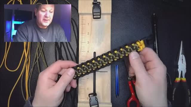 Crazy Cobra Paracord Bracelet - Paracord 101(360P)