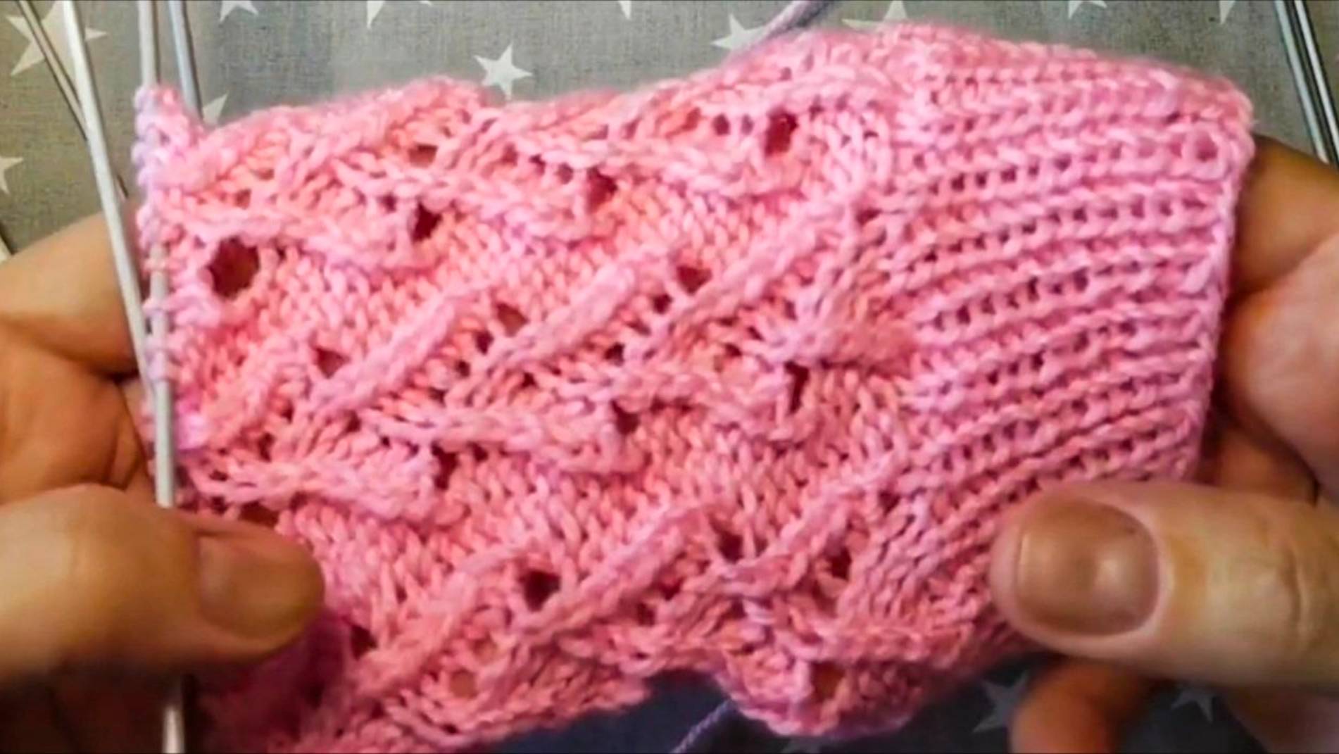 Пора вязать весенние носочки. Ажурный узор для носочков.