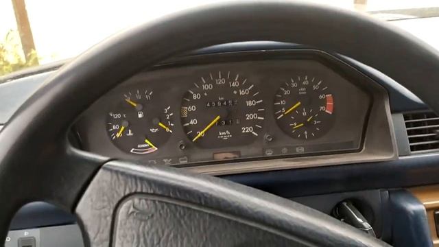 Фишка Мерседес w124