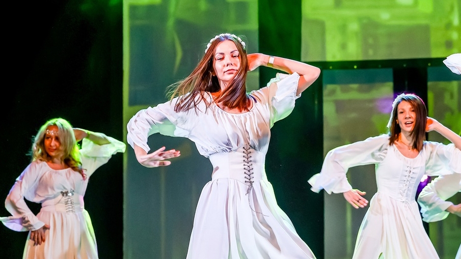 Огненные мамочки | Шоу Галактика | Школа танцев Active Style