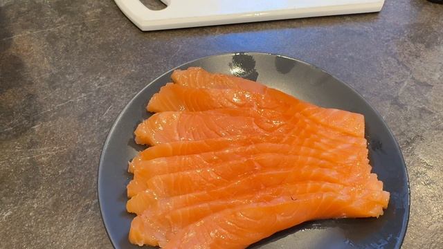 Завтрак с лососем