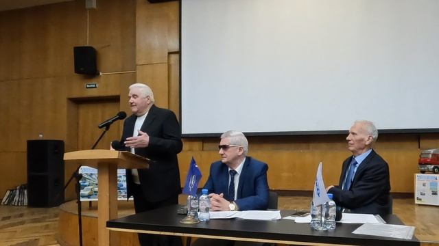 Машин М.А. на презентации книги «Колокола сии сооружали мастера ЗИЛа и иные трудники» (1)