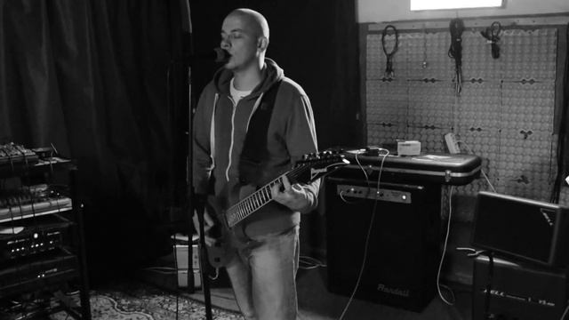 Symmetrixxx - with the lights out...
Nirvana very rare song