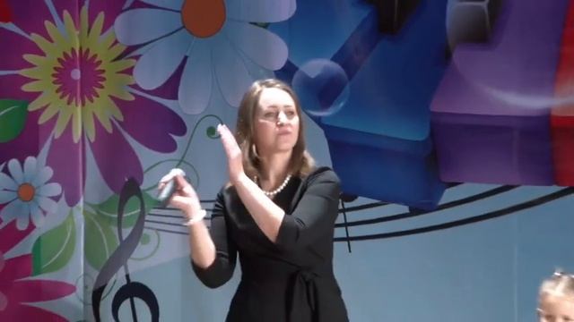 Муниципальный песенный конкурс "Мелодия счастья!" Победитель в номинации Эстрадная песня.