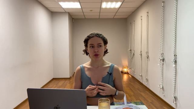 Как укрепить тазовое дно? Ответы учителя йога на вопросы занимающихся