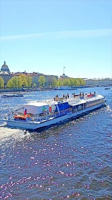 Питер- это реки и каналы!