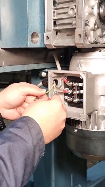 Вальцы листогибочные ММЗ-3402 по детальная сборка узлов Эпизод 03