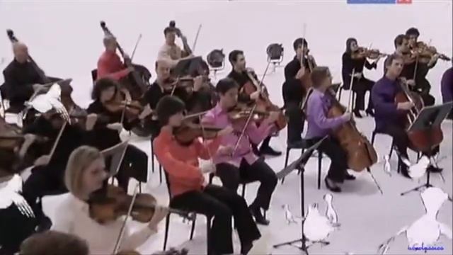 10.Десятый фрагмент сюиты"Карнавал животных" французского композитора К.Сен-Санса -"Птичник, вольер"