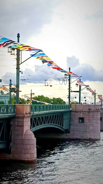 Дворцовый мост